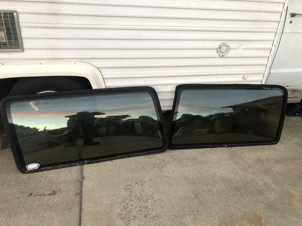 Ford Bronco II side rear window glass L&R for Sale in Lincoln Acres, CA ...