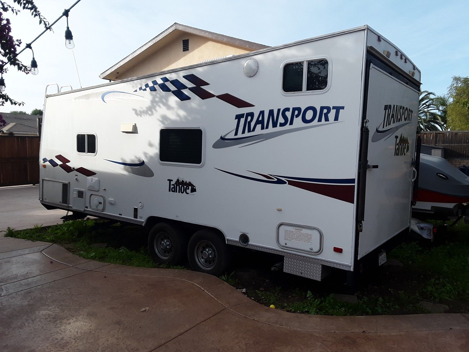 2006 Thor California Fiberglass Transport 21' Toy Hauler for Sale in ...