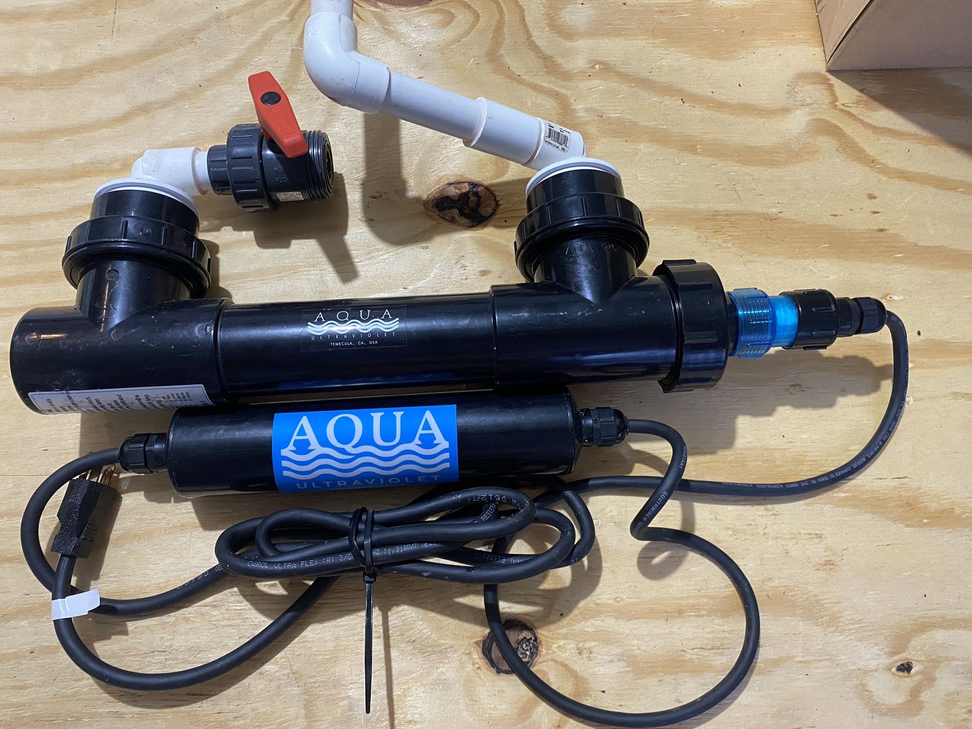 Aqua uv 57 Watt for Sale in Orlando, FL - OfferUp