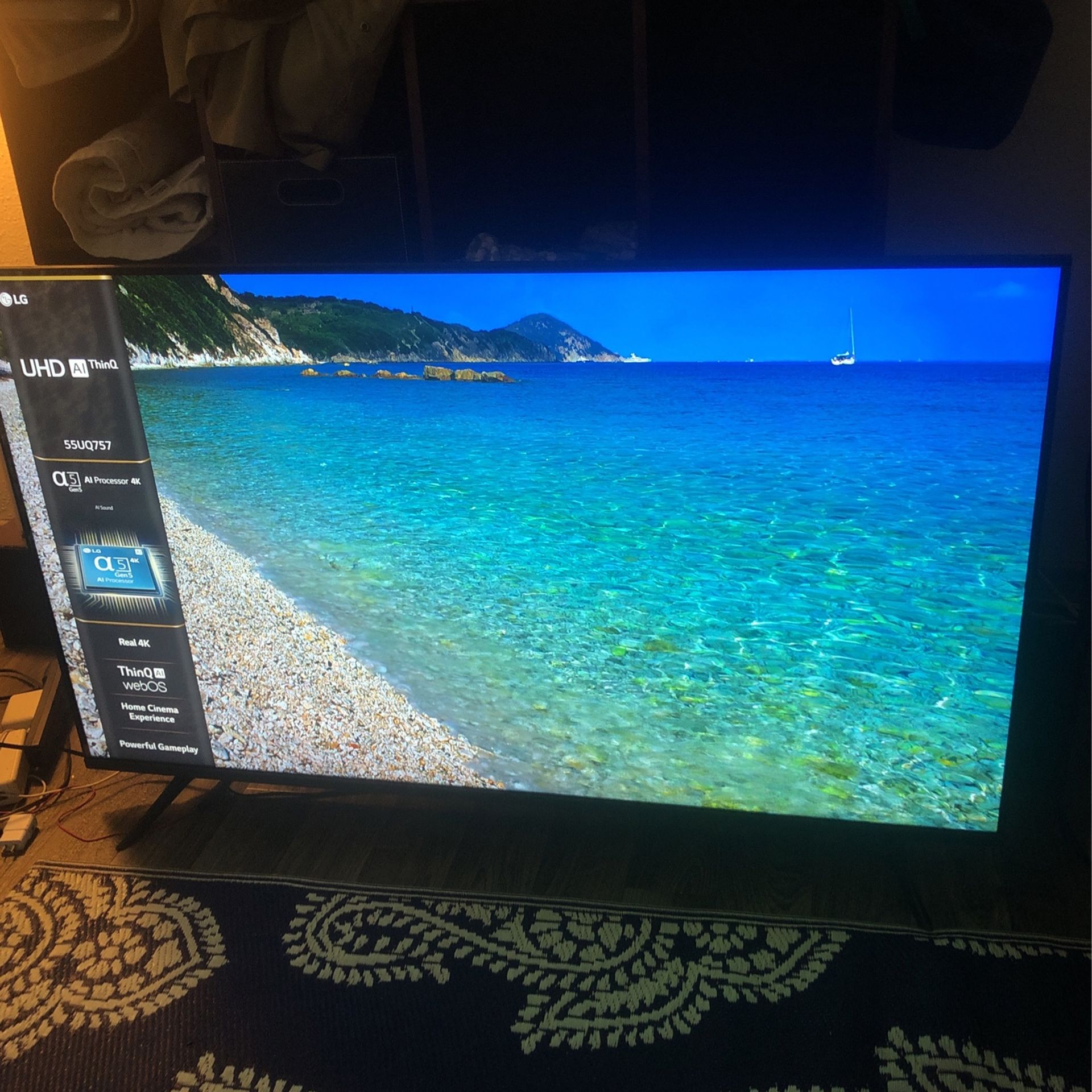 LG 4K 55 Inch Smart Tv for Sale in Webster, TX - OfferUp