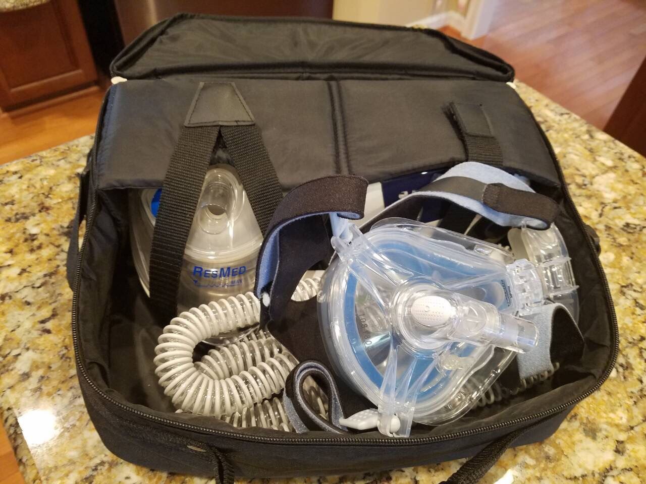 ResMed S8 Escape CPAP machine for Sale in Mint Hill, NC - OfferUp