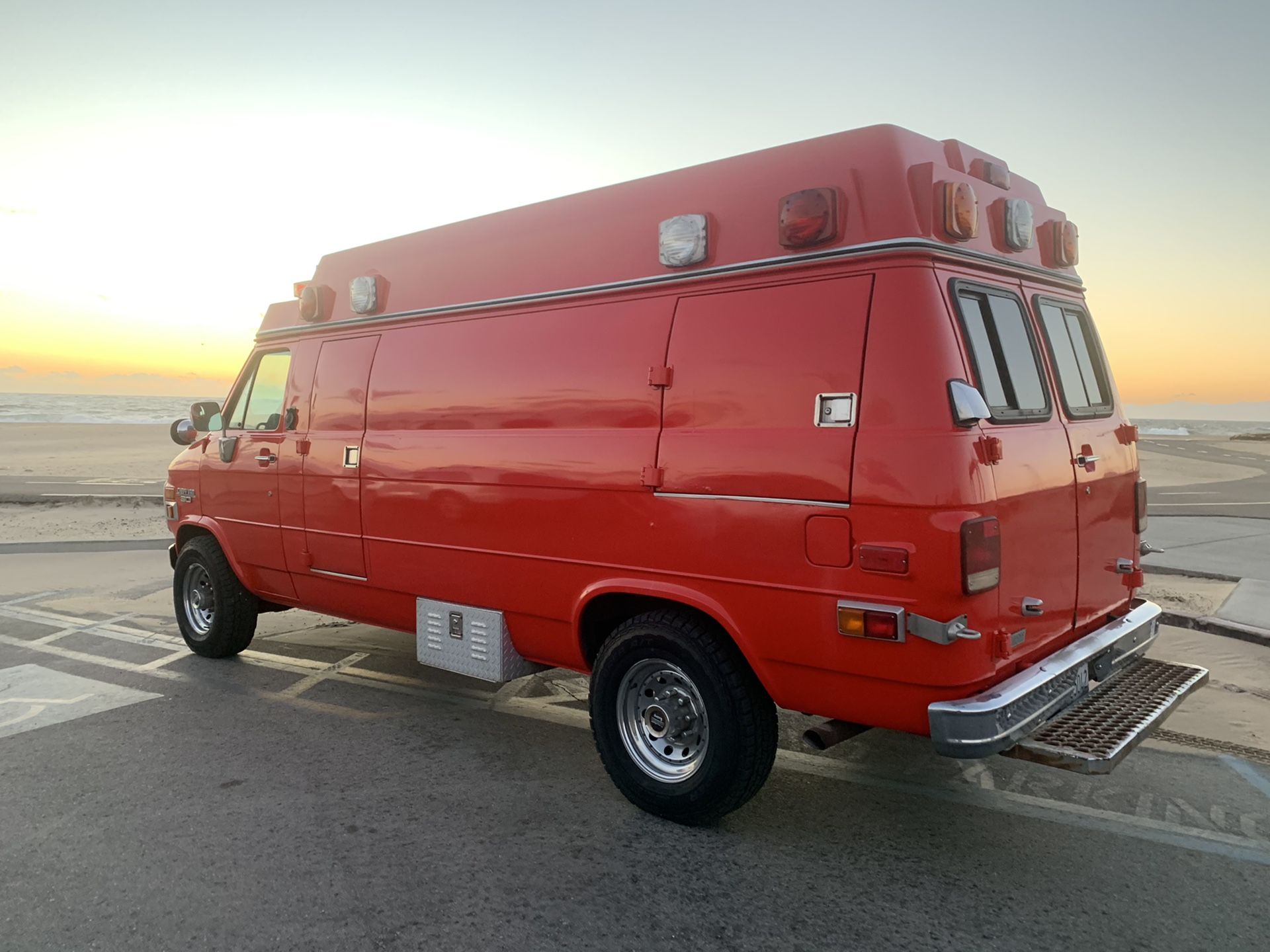 1995 chevrolet G30, ambulance conversion built by Leader Industries for ...