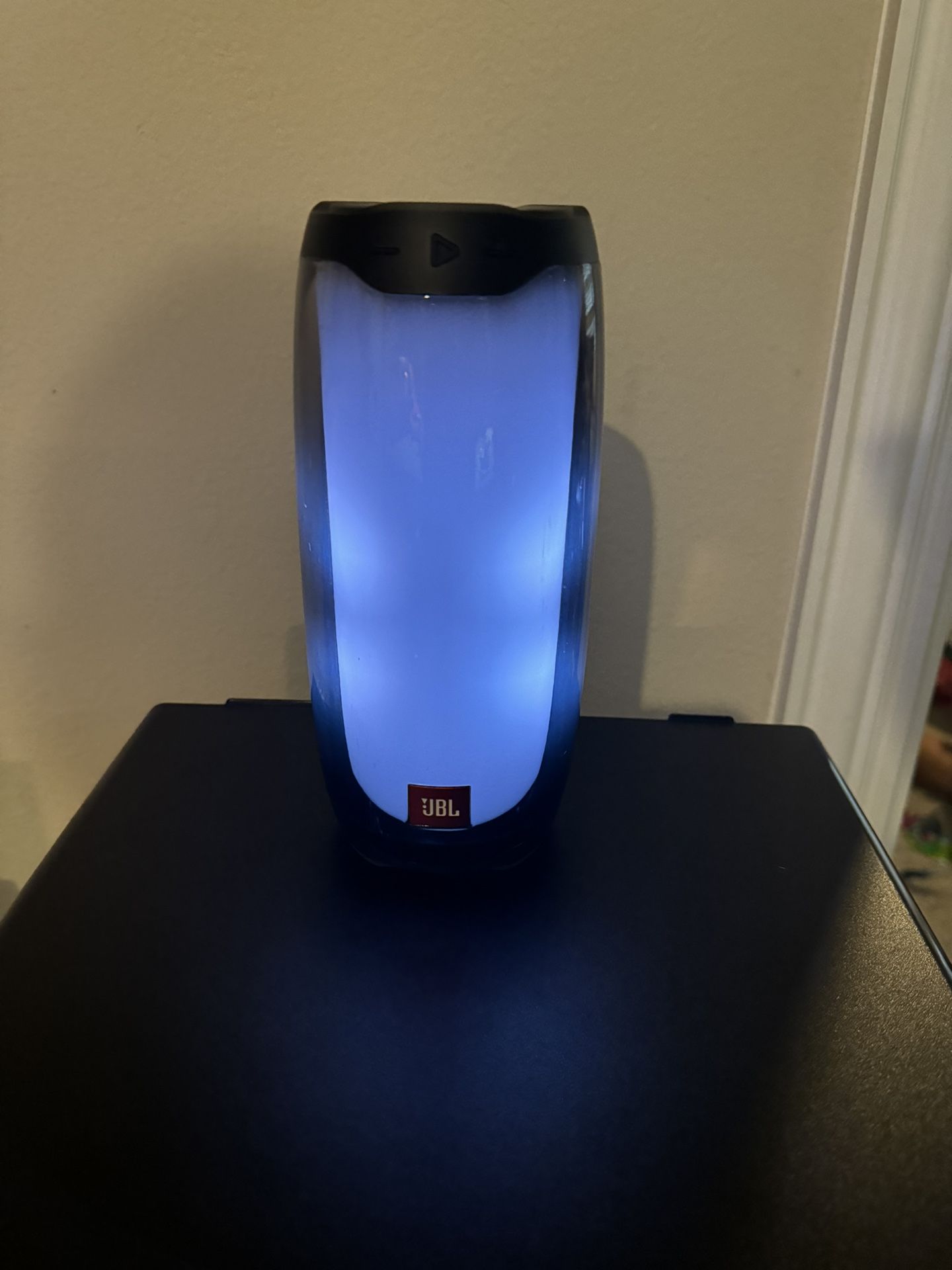 JBL Pulse 4 Portable speaker for Sale in Addison, TX - OfferUp