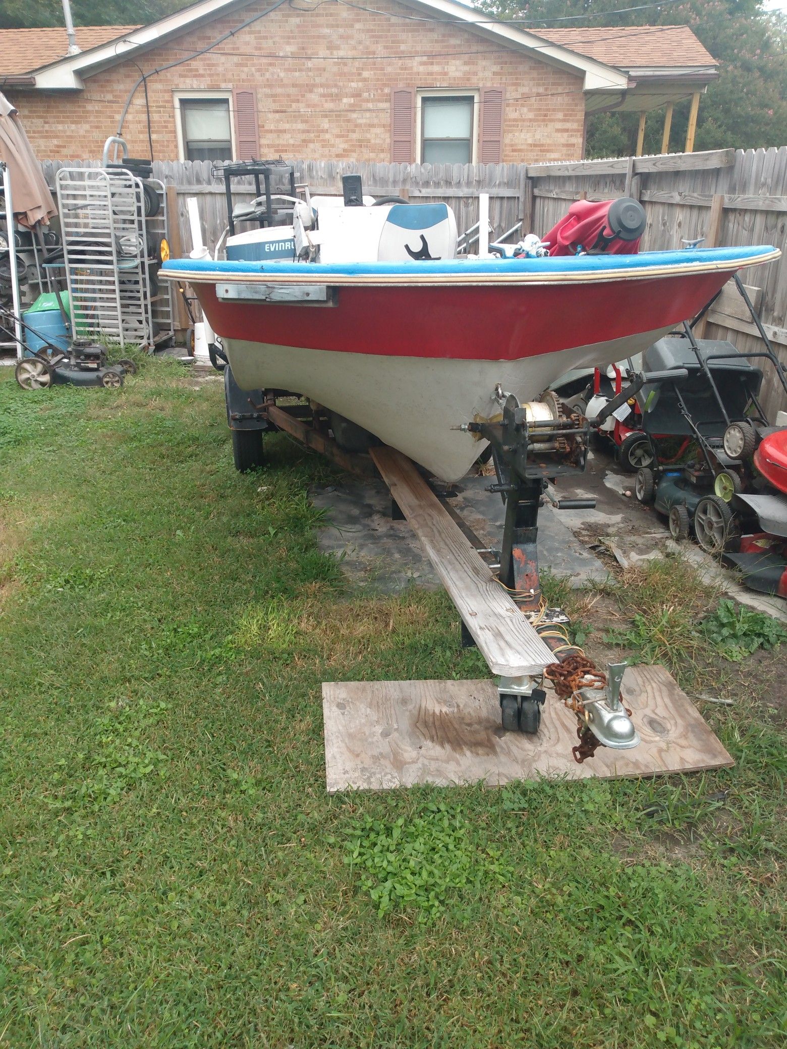 15 ft boat with 48 hp evinrude for Sale in South Norfolk, VA - OfferUp