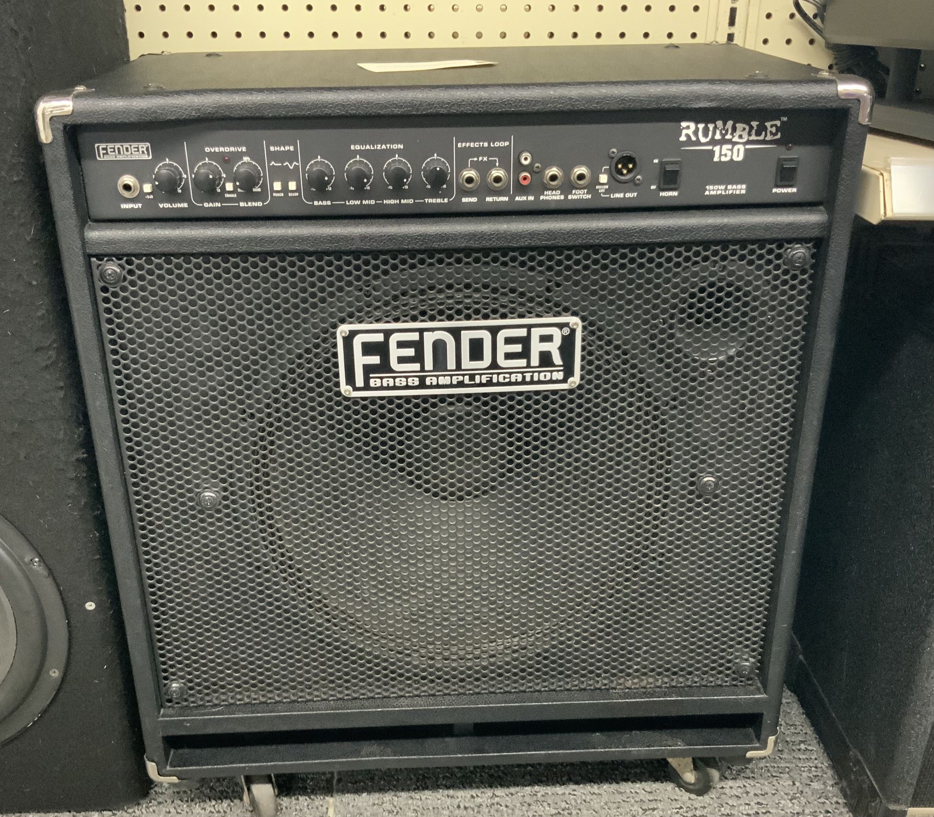 Fender Rumble 150 1x15" 150-Watt Bass Combo for Sale in Willoughby, OH ...