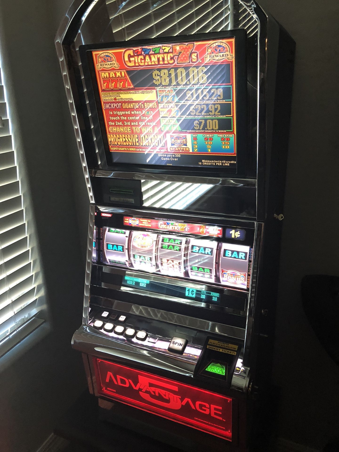 Konami Gigantic 7’s Slot Machine for Sale in Queen Creek, AZ - OfferUp