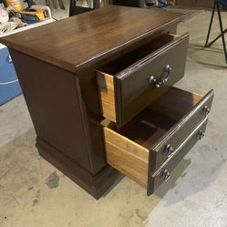 Used nightstands for sale near me store