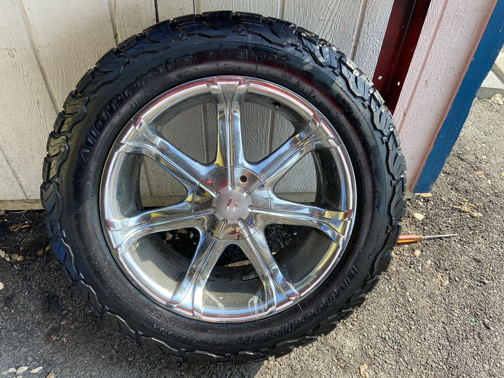 20 inch wheels (Chevy 6 Lugs(GM) for Sale in Austin, TX - OfferUp