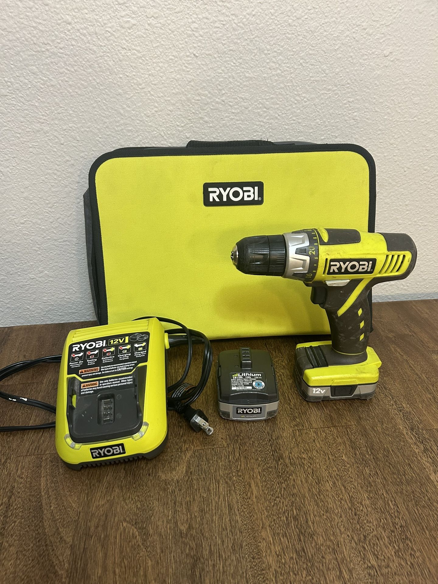 Ryobi 12V Drill/Driver Cordless for Sale in Arlington, TX - OfferUp
