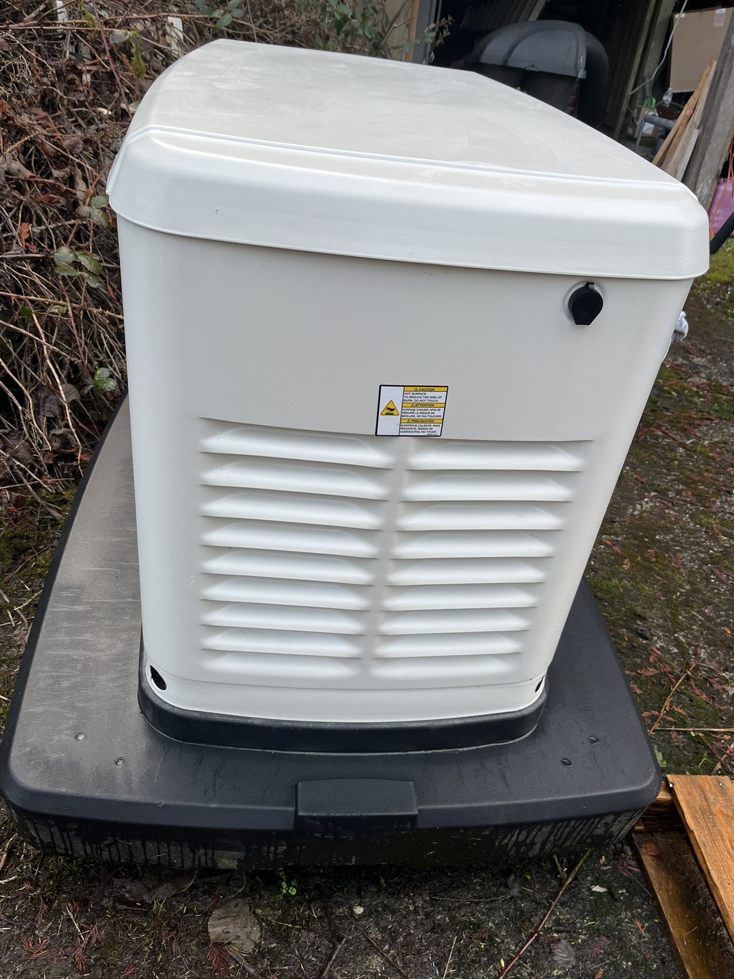 Generac Guardian 14kW Aluminum Standby Generator for Sale in Snohomish ...