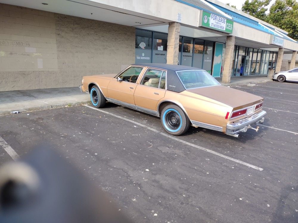 1977 Chevrolet Caprice for Sale in Oakley, CA - OfferUp