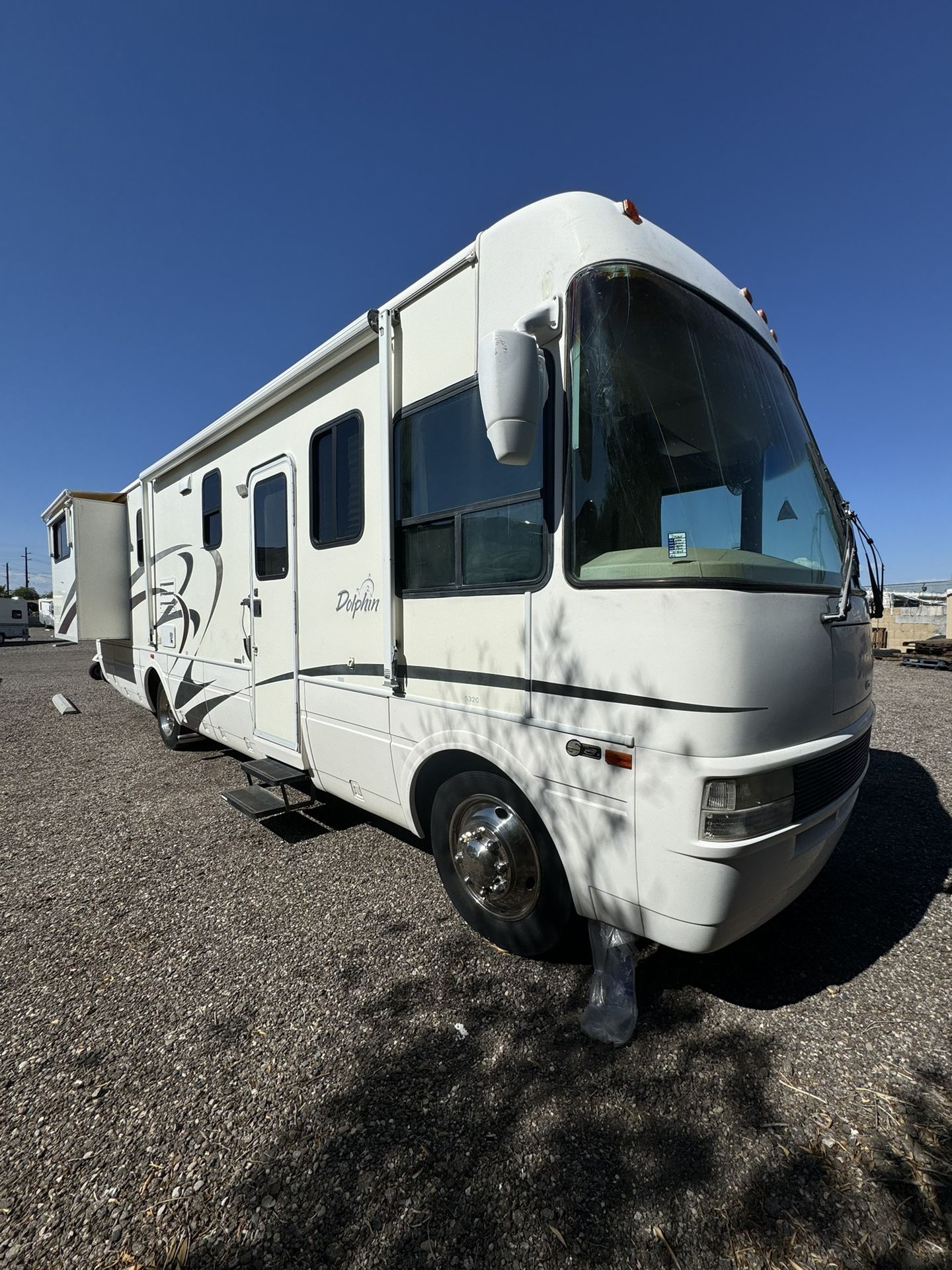2006 National Dolphin 5320 for Sale in Phoenix, AZ - OfferUp