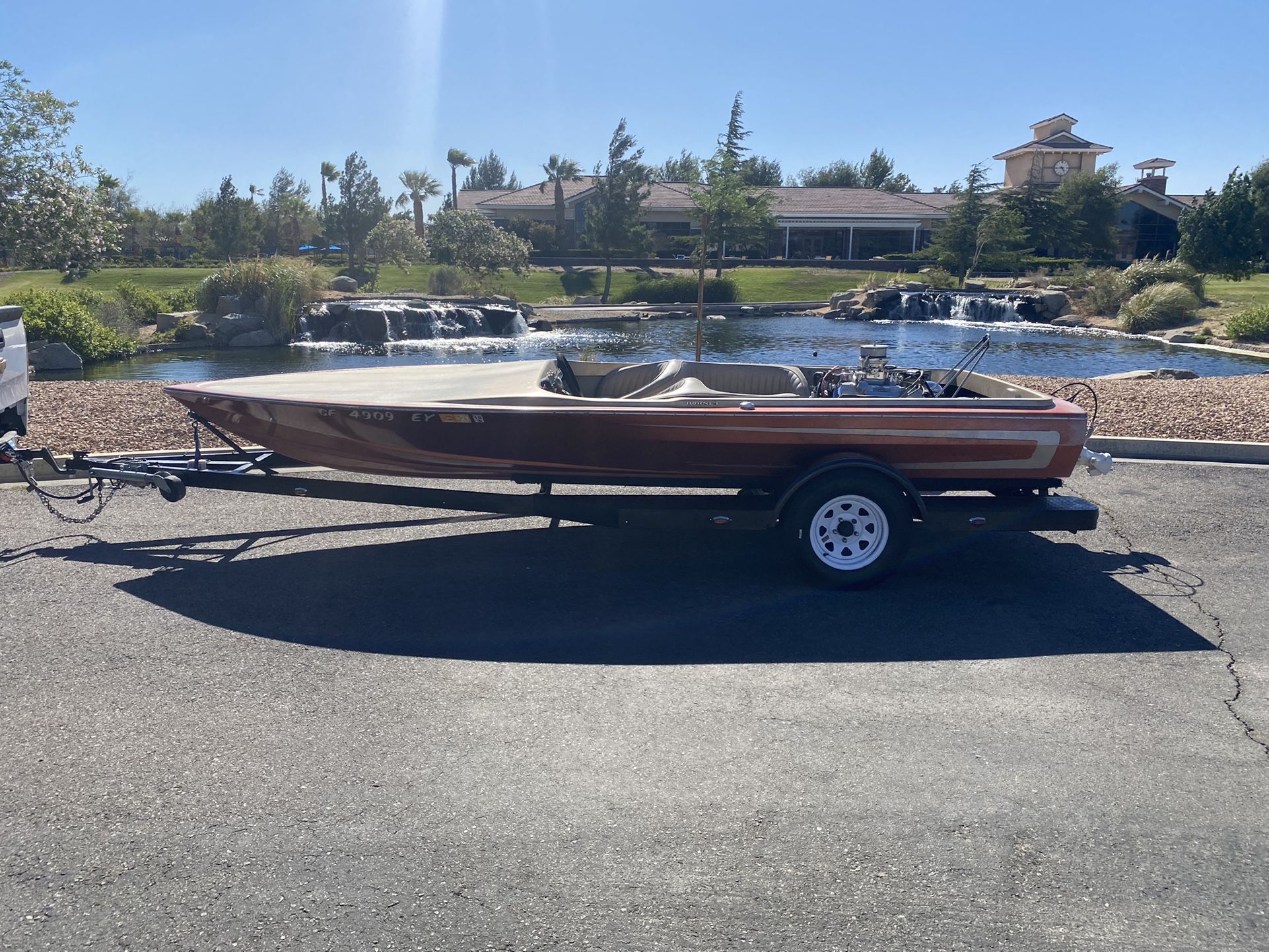 1972 17 Ft Hornet Jet Boat (TurnKey) for Sale in Apple Valley, CA - OfferUp