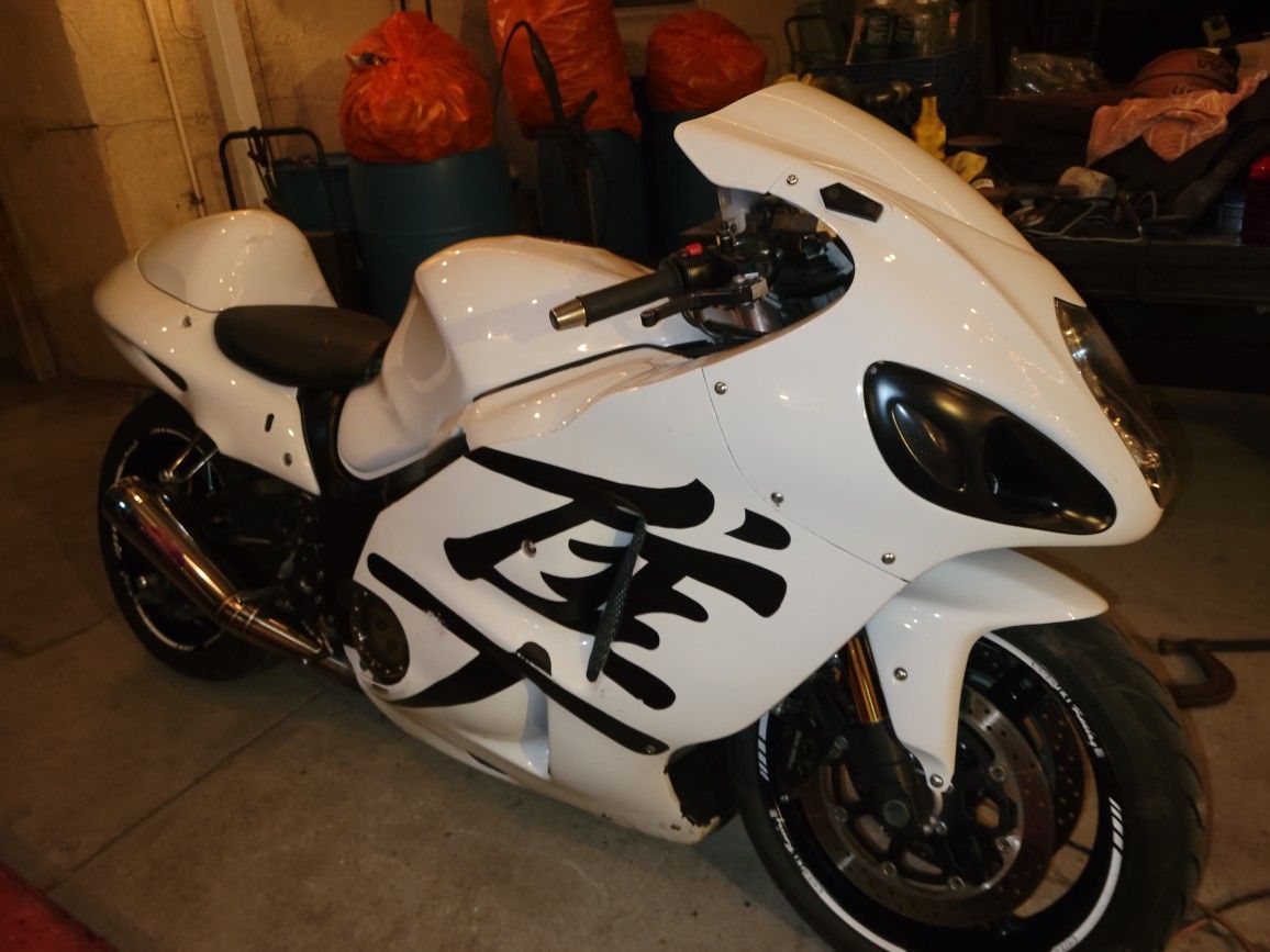 06 Suzuki hayabusa 1300 for Sale in Chino Hills, CA - OfferUp