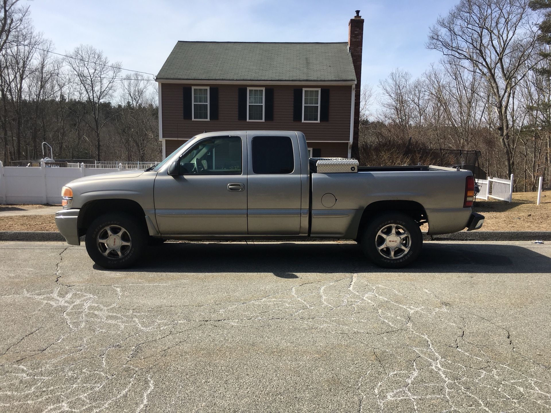 2001 GMC Sierra C3 for Sale in Southbridge, MA - OfferUp