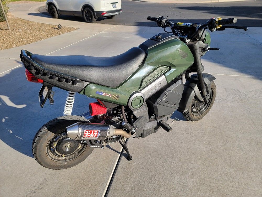 2022 Honda Navi Motorcycle Scooter STREET LEGAL Great Gas Mileage 55MPH ...