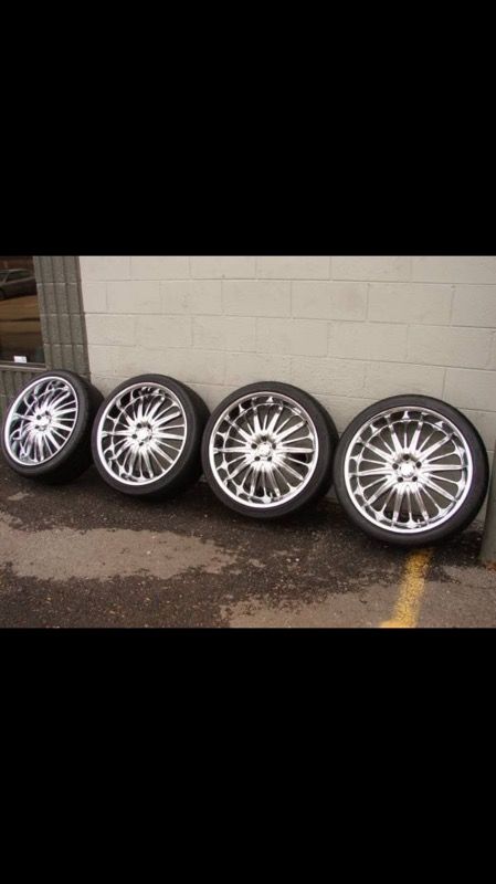 22" AKUZA CHROME 5-LUG WHEELS AND TIRES for Sale in Warren, MI - OfferUp