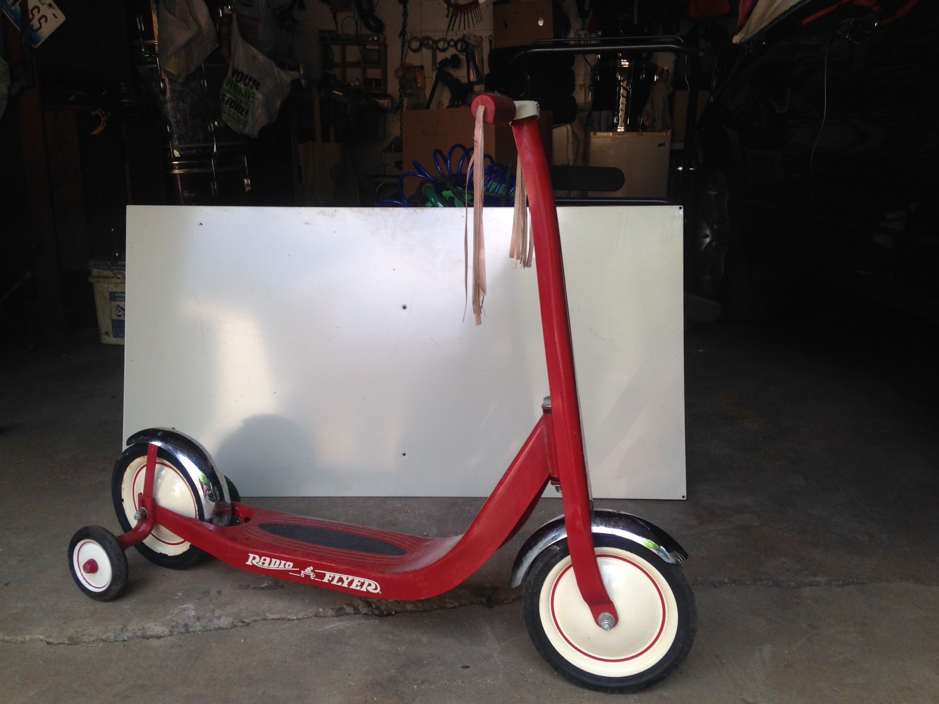 Classic Radio Flyer Scooter
