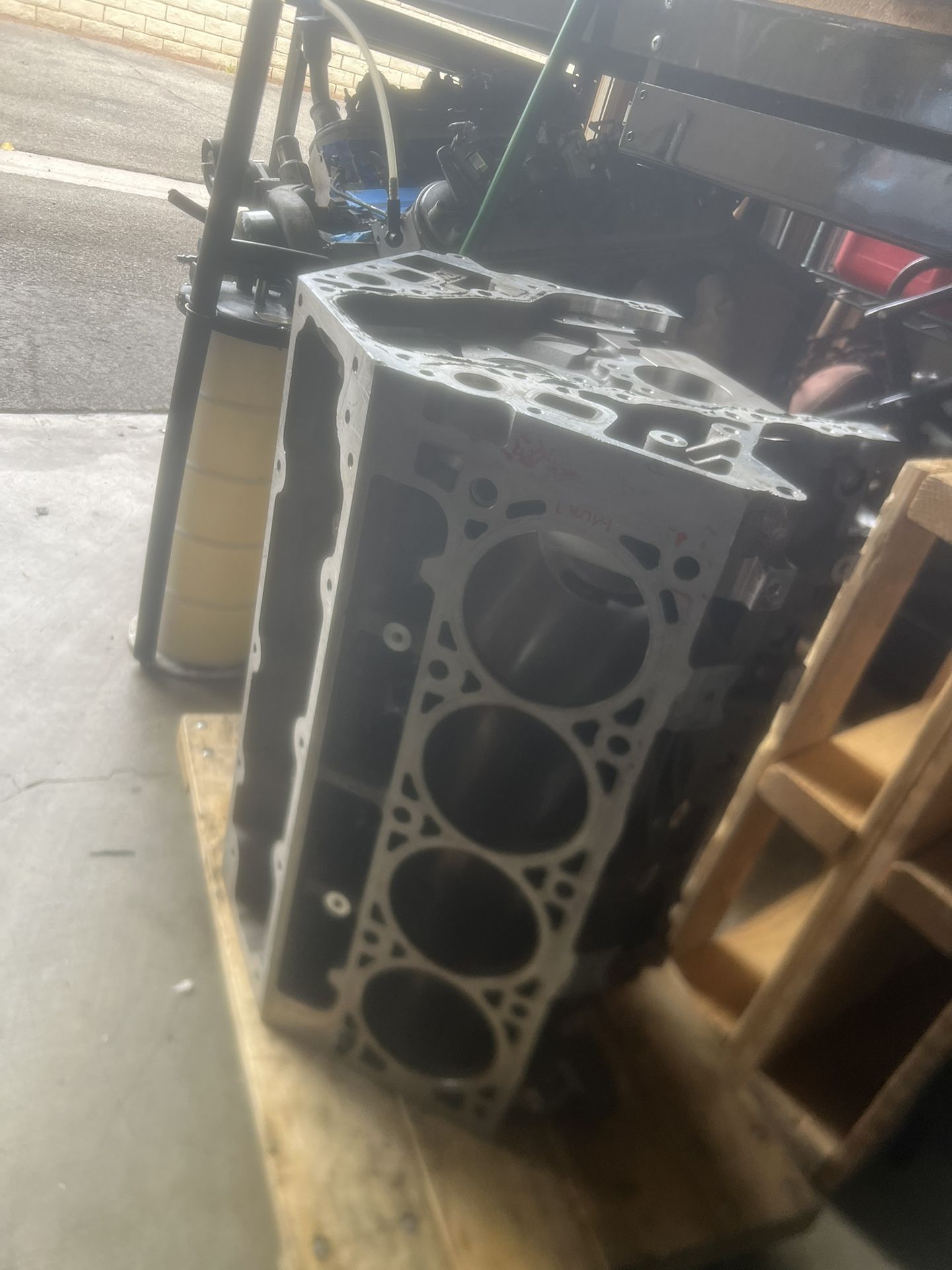 LT2 Engine Chevrolet Corvette Camaro Block for Sale in Los Angeles, CA ...