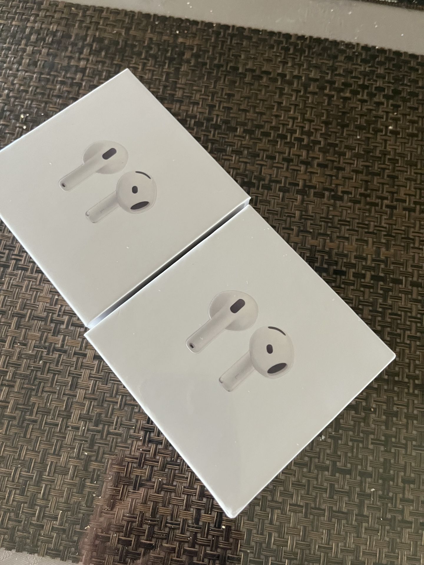 AirPod 4s One Left for Sale in Rialto, CA - OfferUp