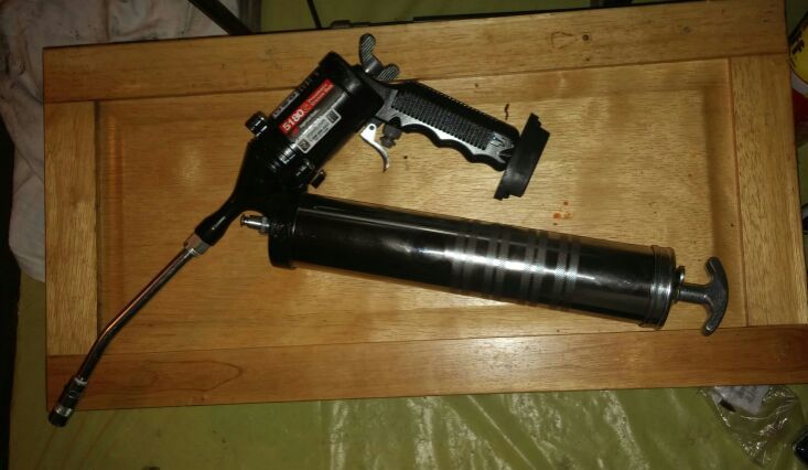 Ingersoll Rand Pneumatic Grease Gun 5180G for Sale in Dallas, TX - OfferUp