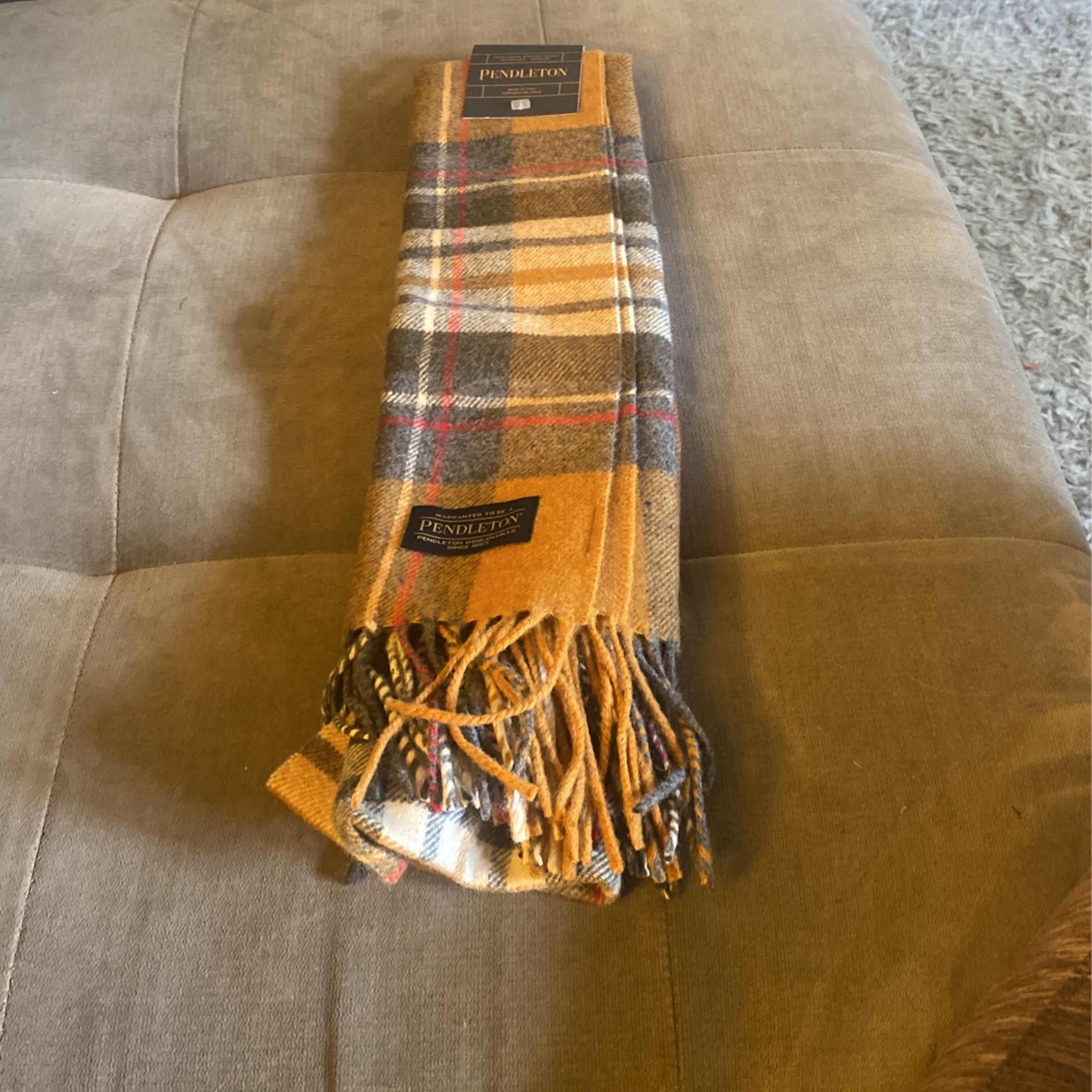 Pendleton Plaid Scarf Brand New With Tags Beige Gray and red for Sale ...