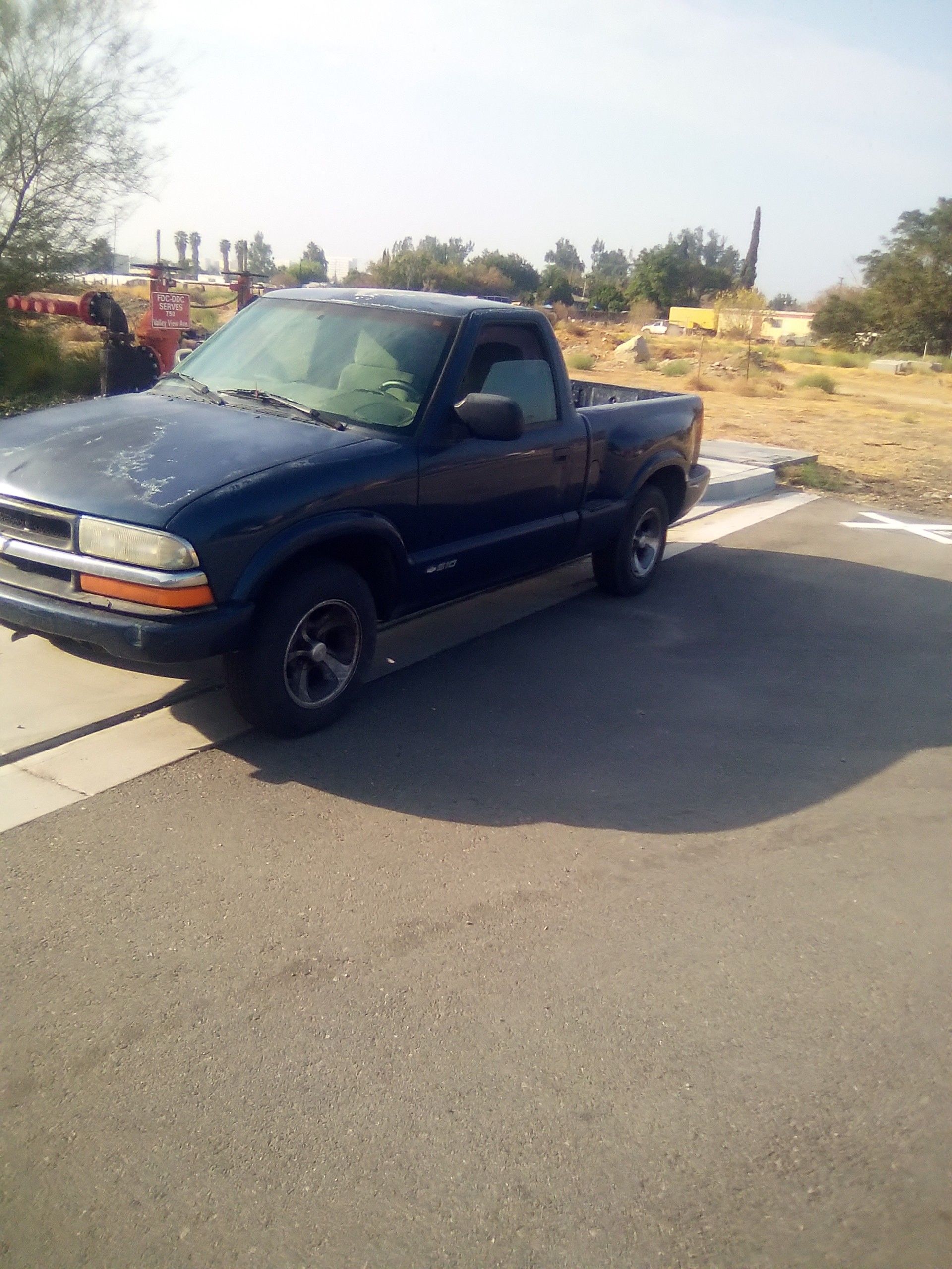 1997 Chevy S10 stepside 5 spd for Sale in Grand Terrace, CA - OfferUp