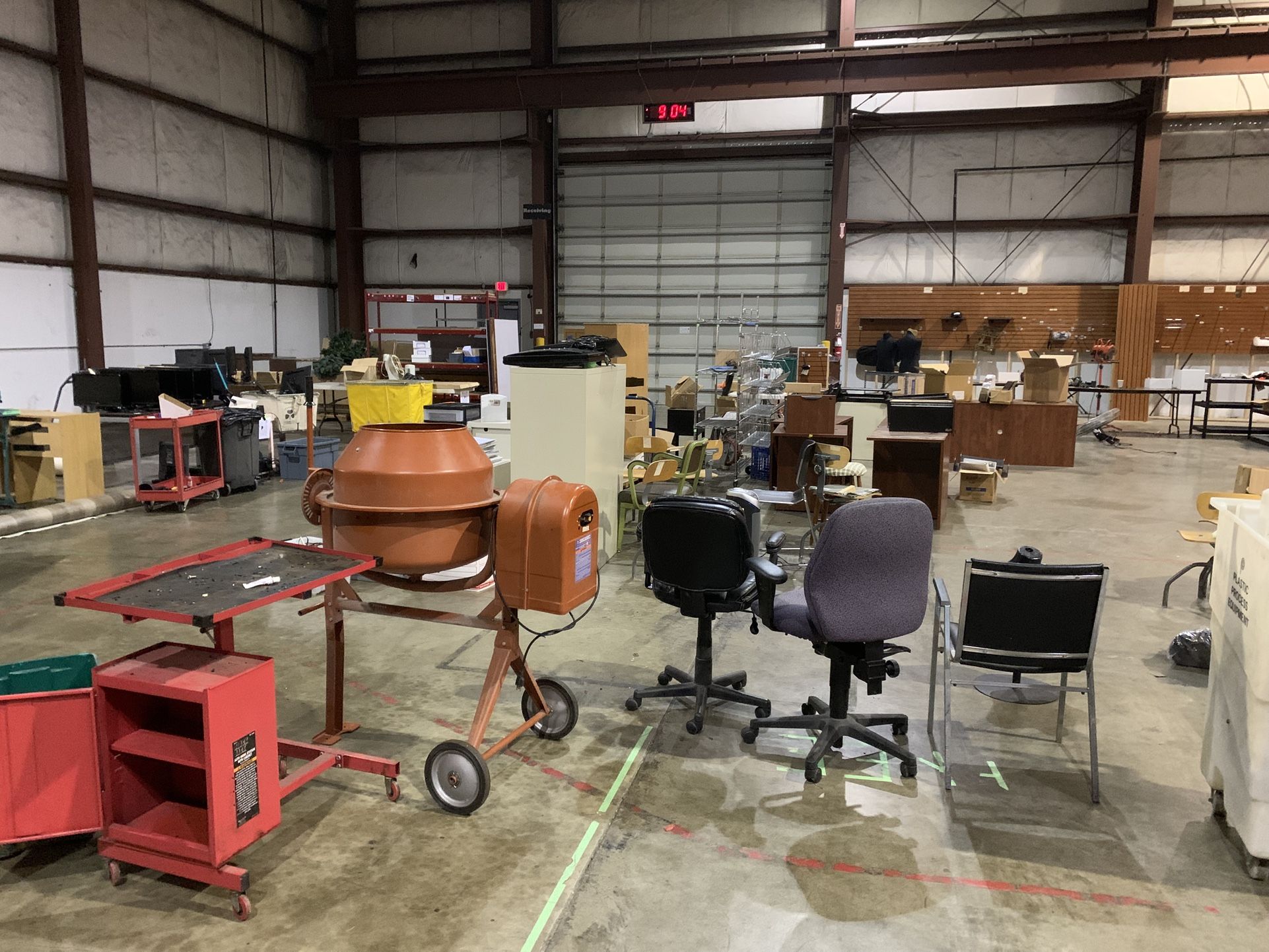 TONS Of Stuff For Sale - LOTS FREE for Sale in Tacoma, WA - OfferUp