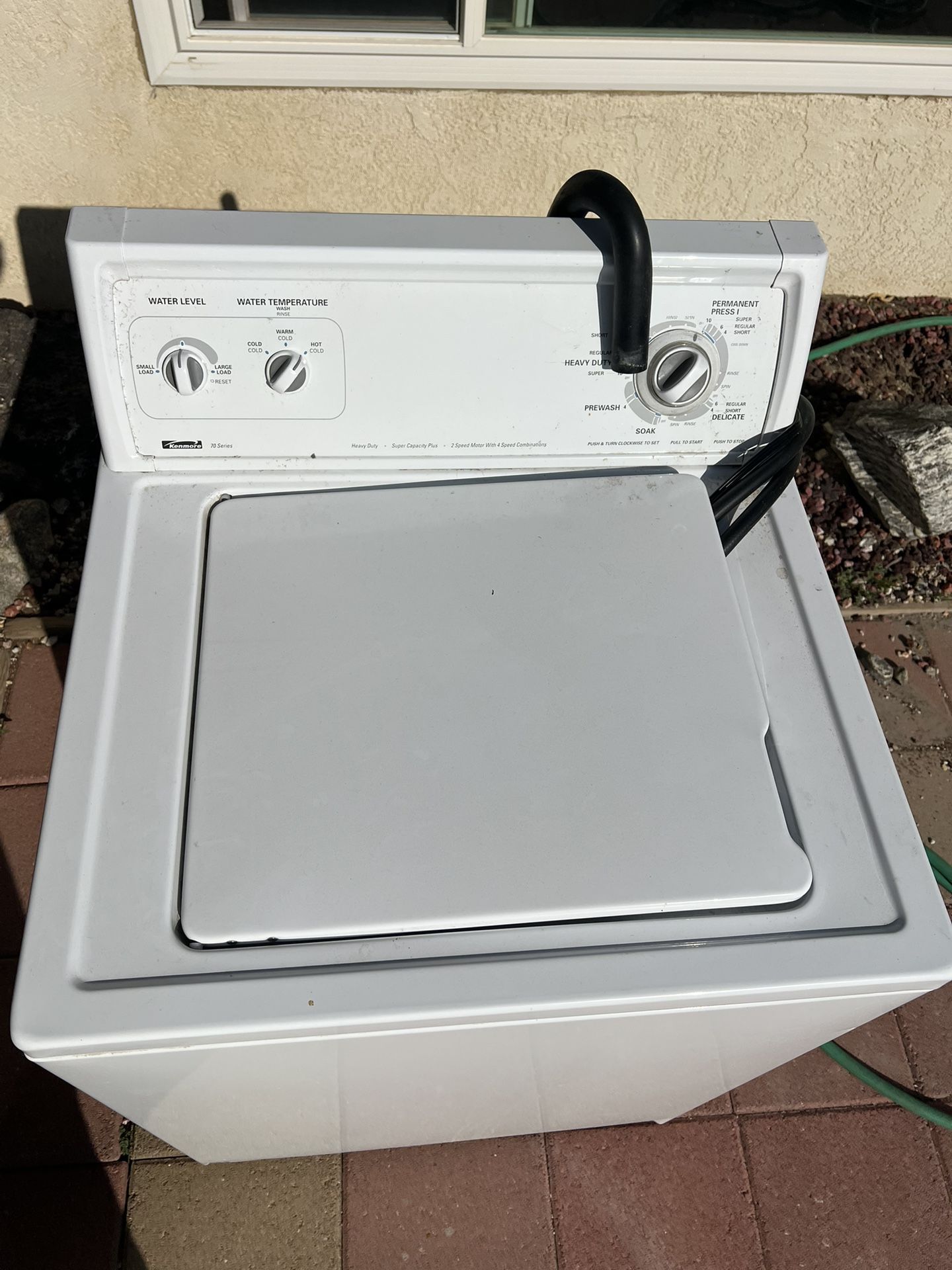 Kenmore Washing machine for Sale in Desert Hot Springs, CA - OfferUp