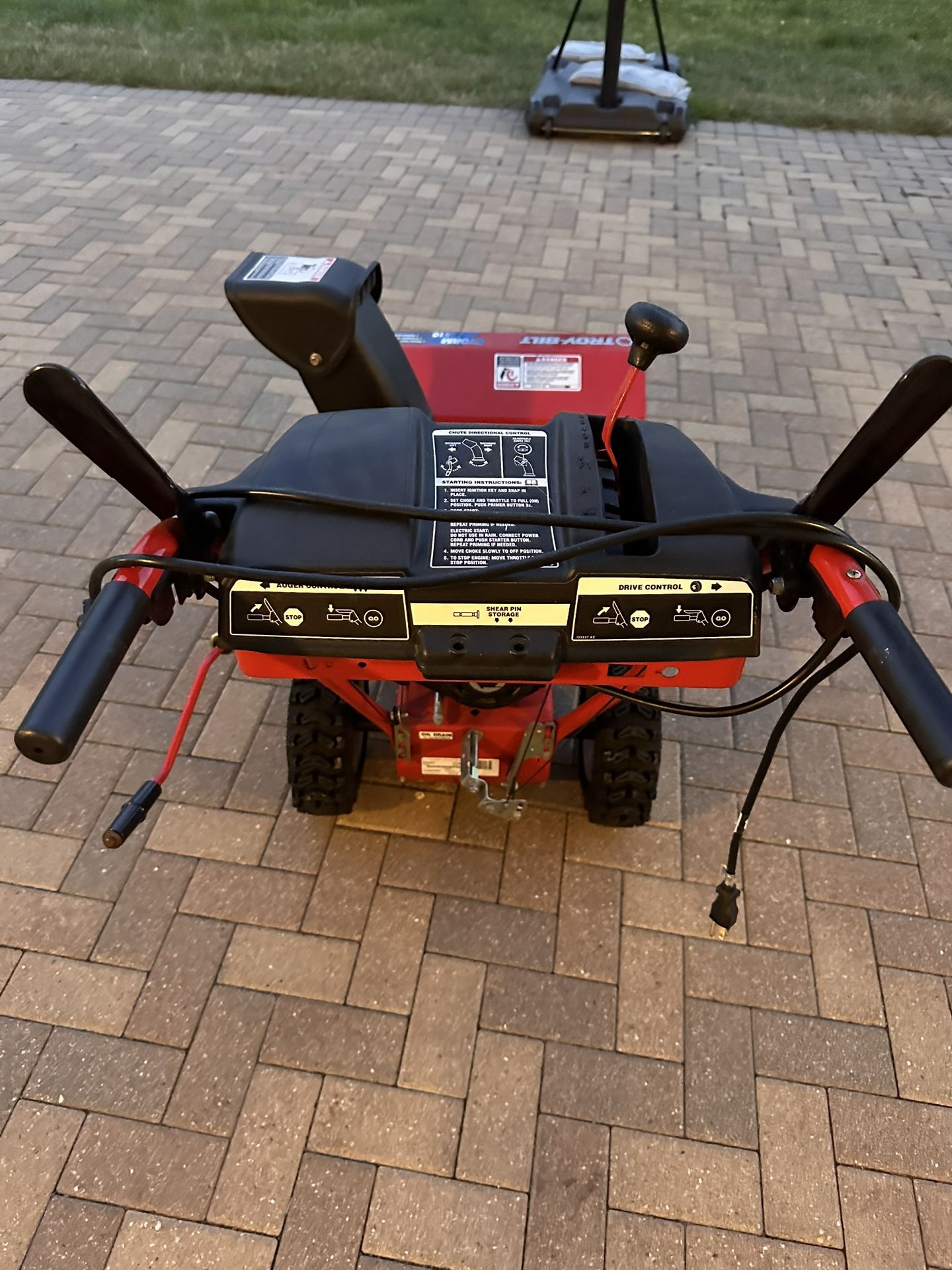 Troy-Bilt Storm 2410 Snow Blower for Sale in Naperville, IL - OfferUp