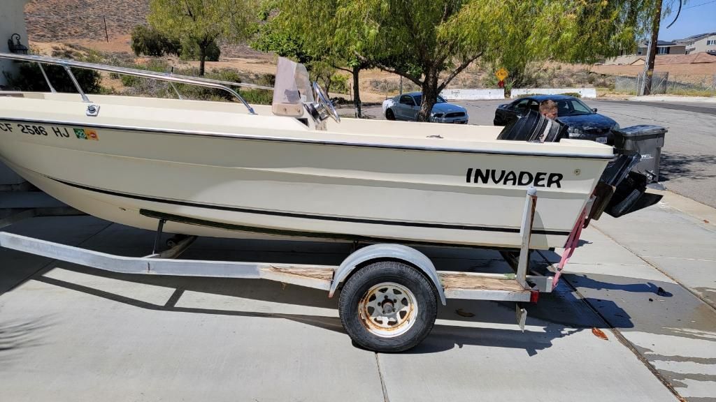 17 foot Invader center console boat for Sale in Menifee, CA - OfferUp
