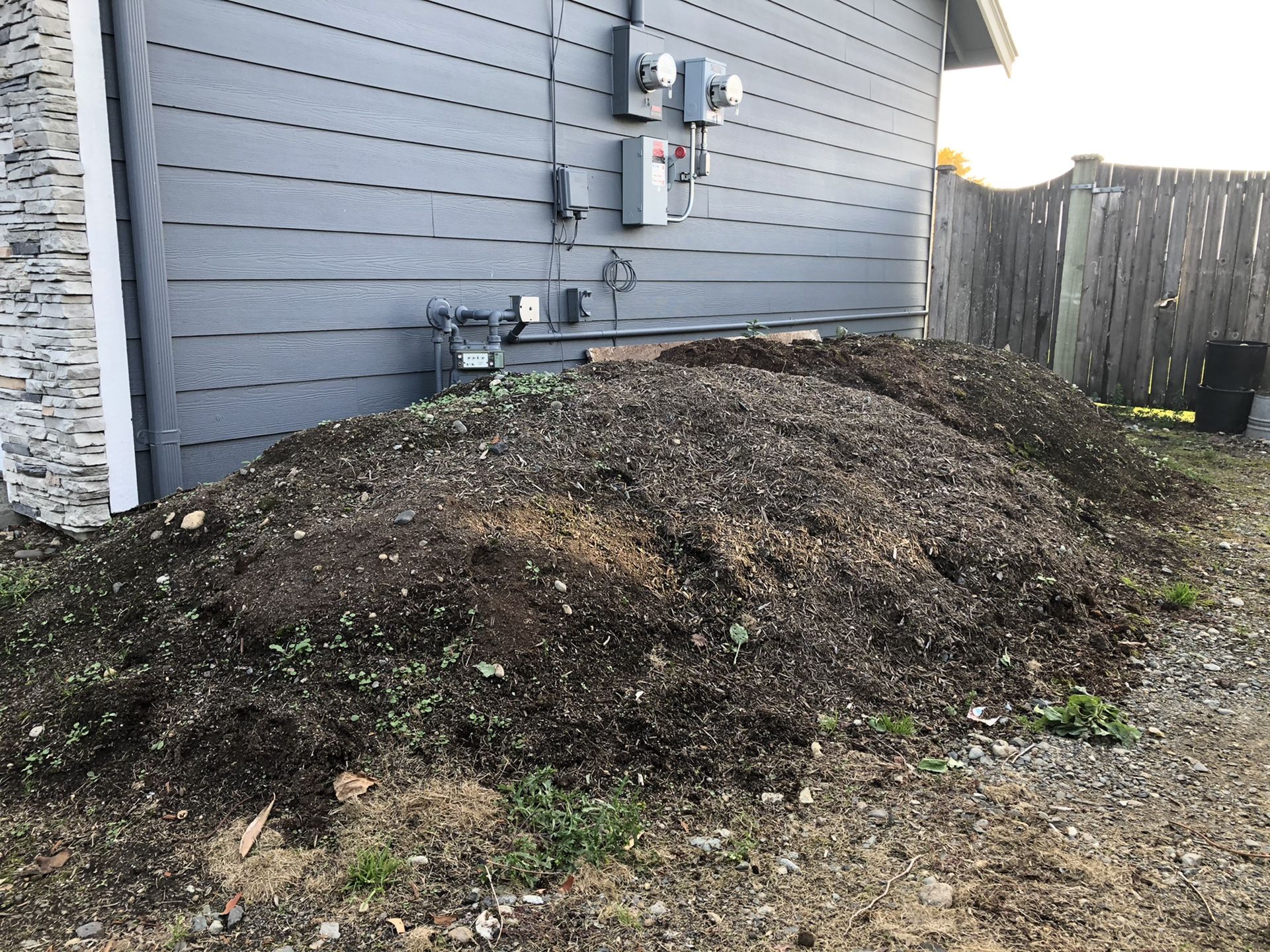 Free fill dirt!! for Sale in Mukilteo, WA - OfferUp