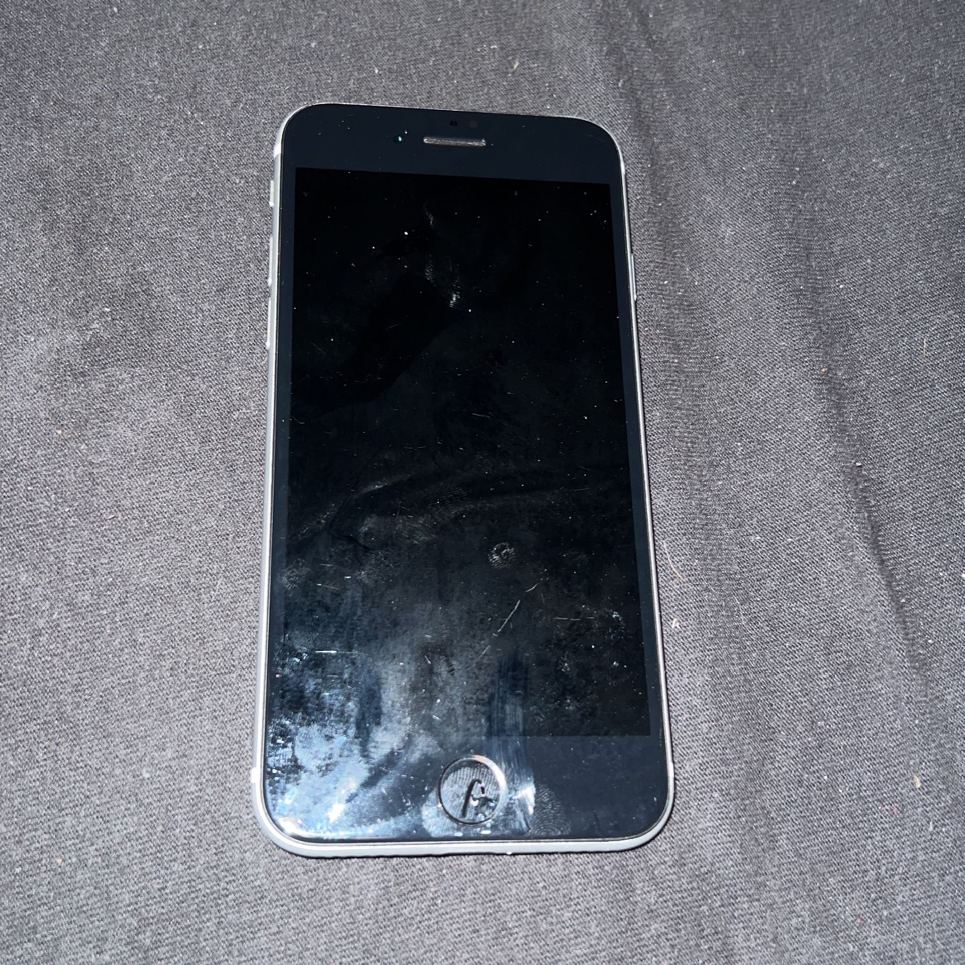 iPhone Se for Sale in San Antonio, TX - OfferUp