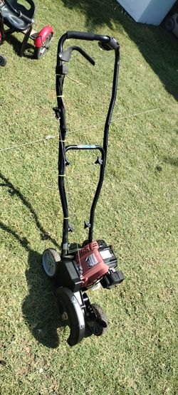 CRAFTSMAN 9-in Push Walk Behind Gas Lawn Edger for Sale in Fresno, CA ...