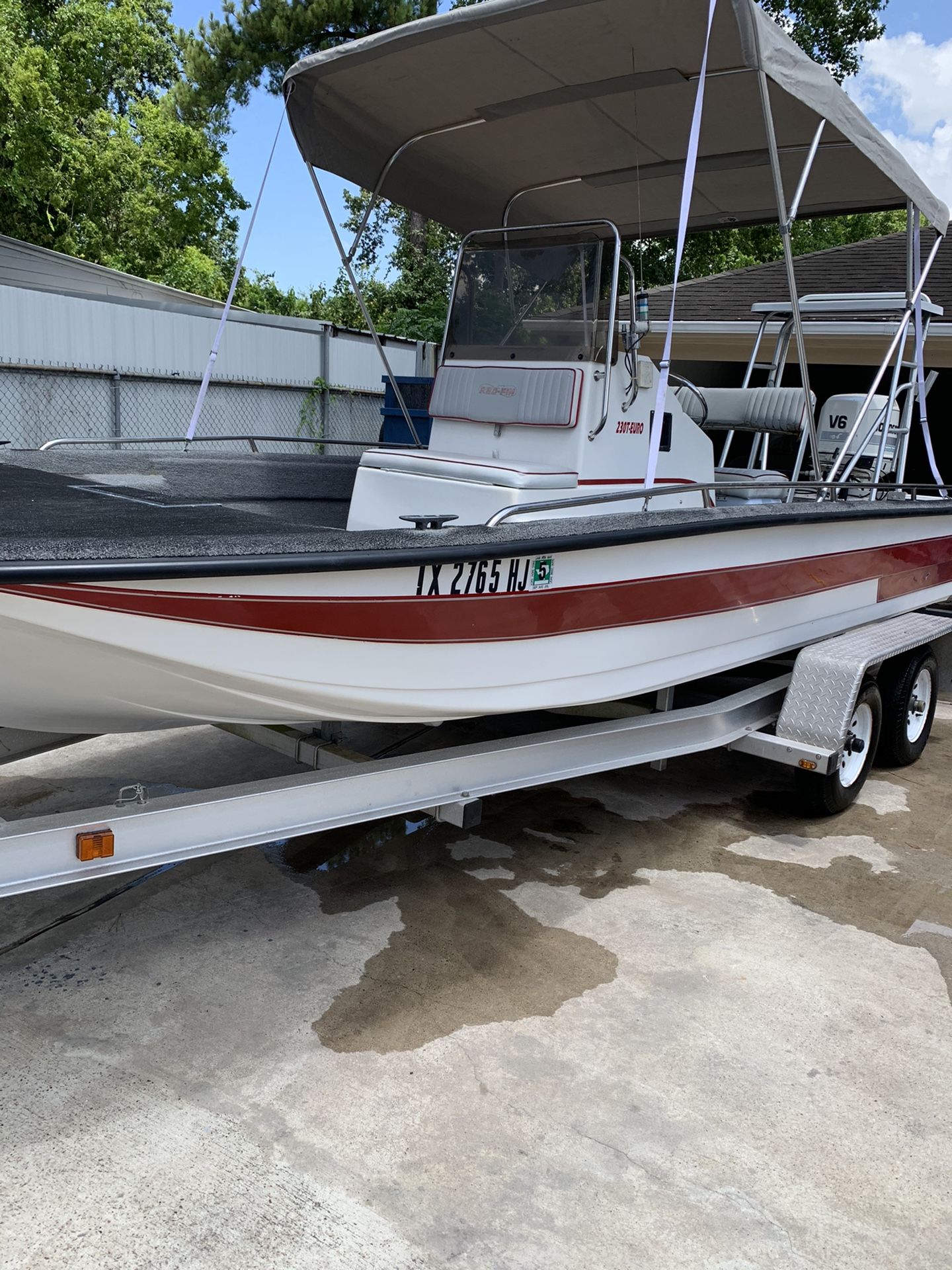 23 foot Redfin center consul 175 Johnson ocean runner for Sale in ...