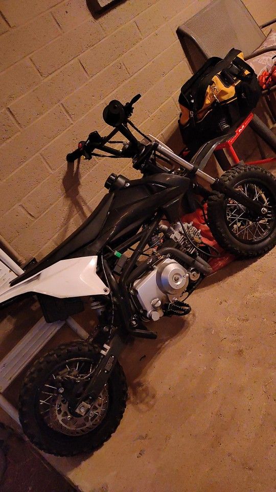 110cc Pit Bike For Sale/Trade for Sale in Phoenix, AZ - OfferUp