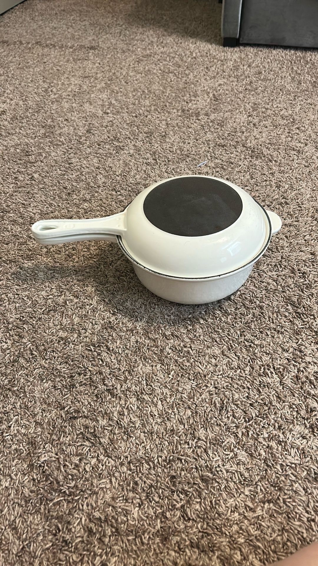 Le Creuset Small Cooking Pan Set (contains Small Frying Pan And Small ...