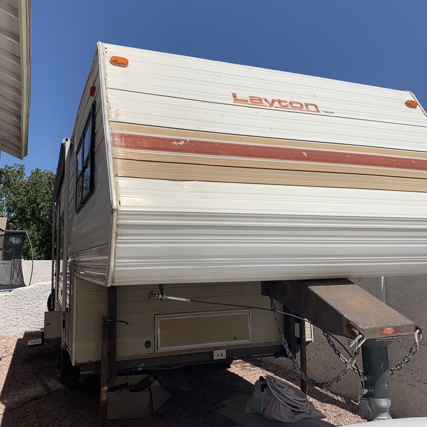 1988 Layton Fifth Wheel Trailer for Sale in Peoria, AZ - OfferUp