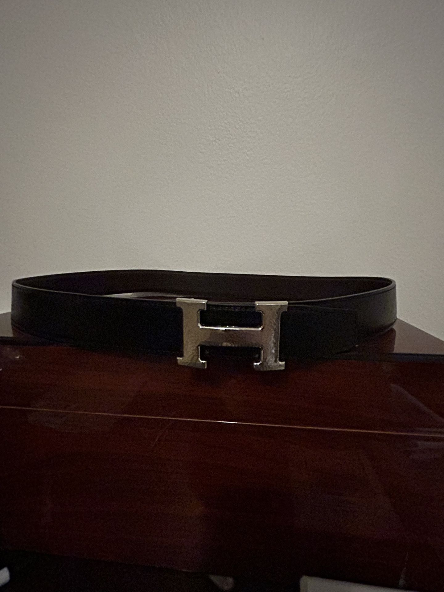 Constance belt buckle & Reversible leather strap 38mm for Sale in ...