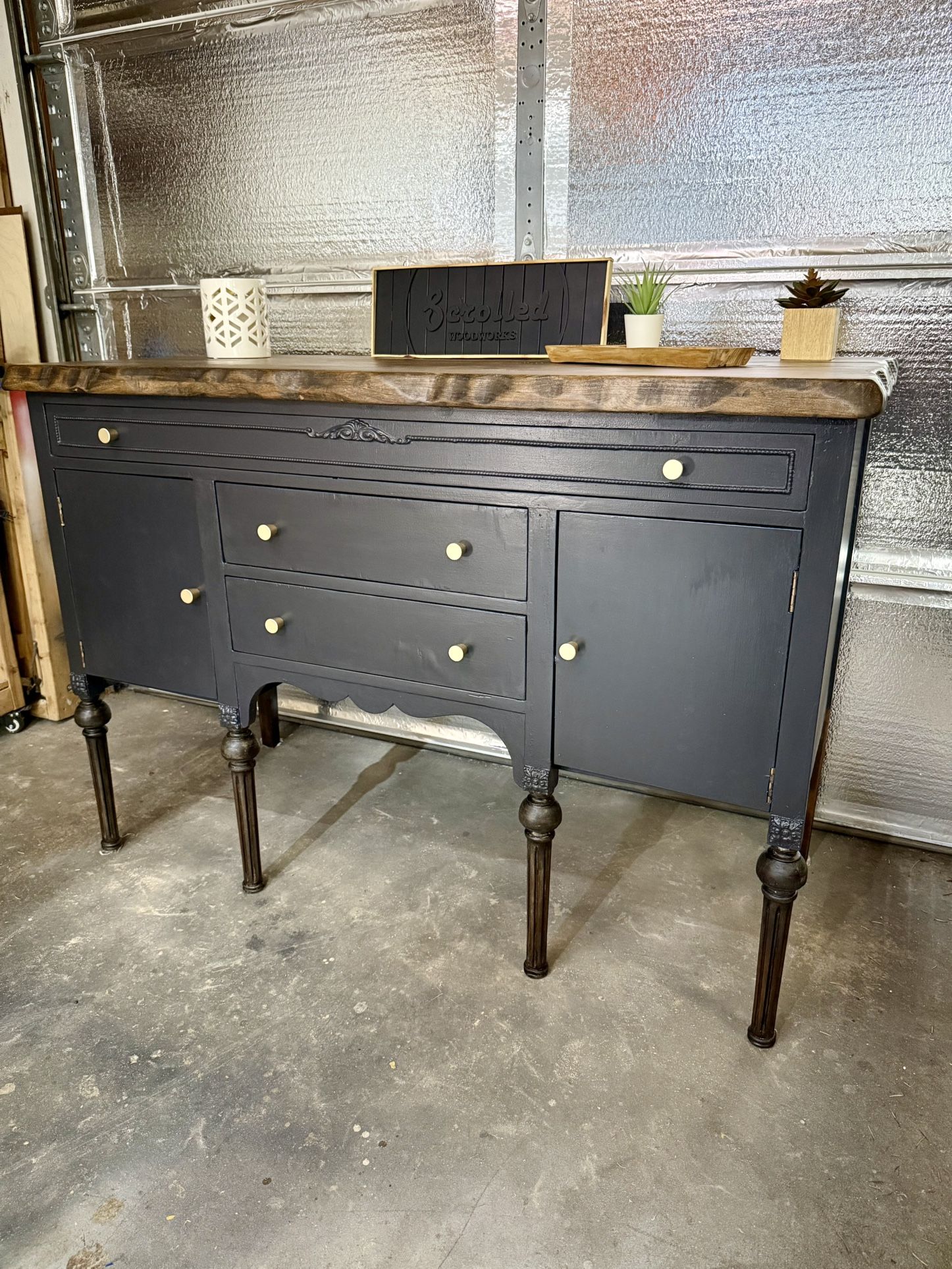 Sideboard - Gorgeous!! for Sale in Kent, WA - OfferUp