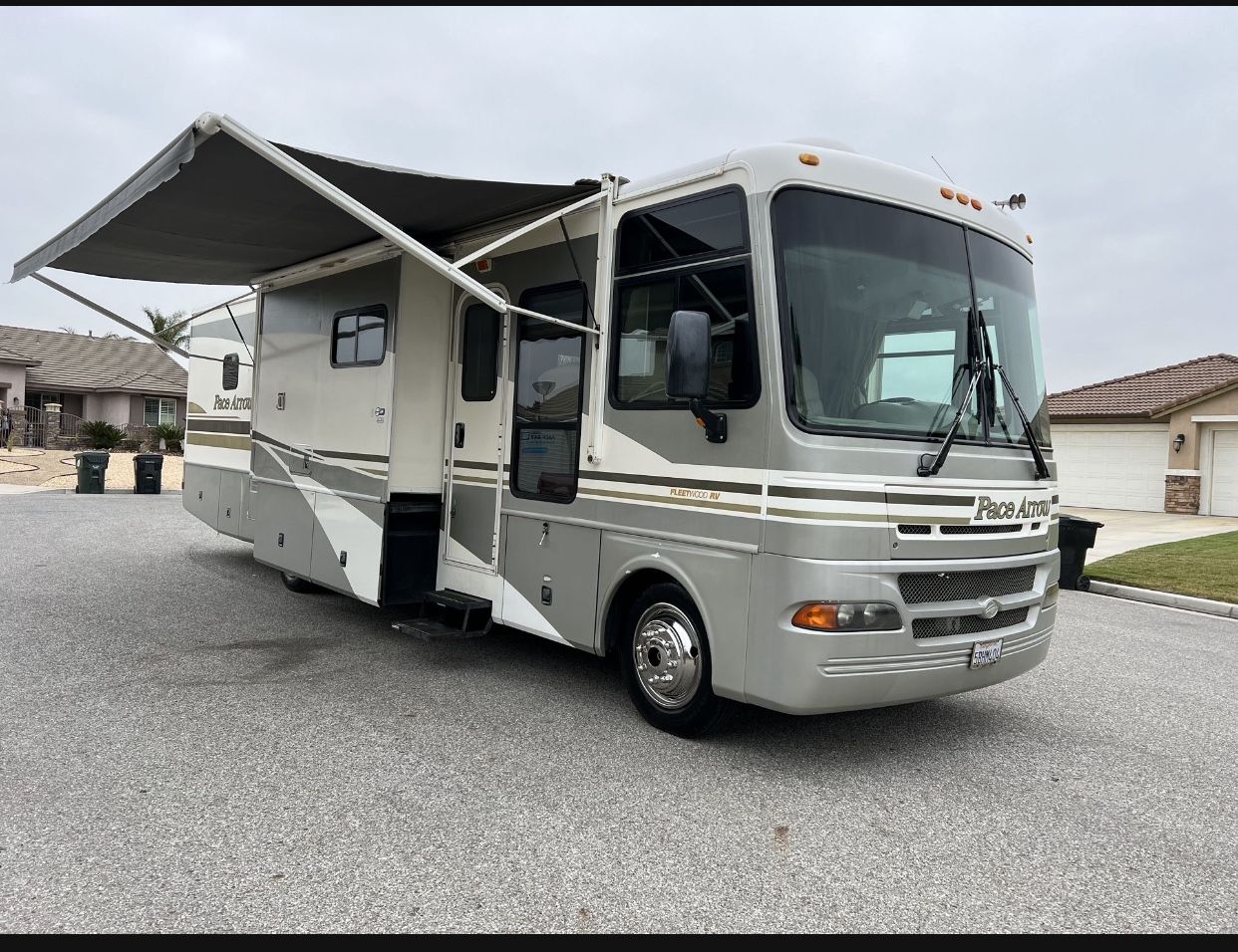 Pace Arrow 36b Motorhome