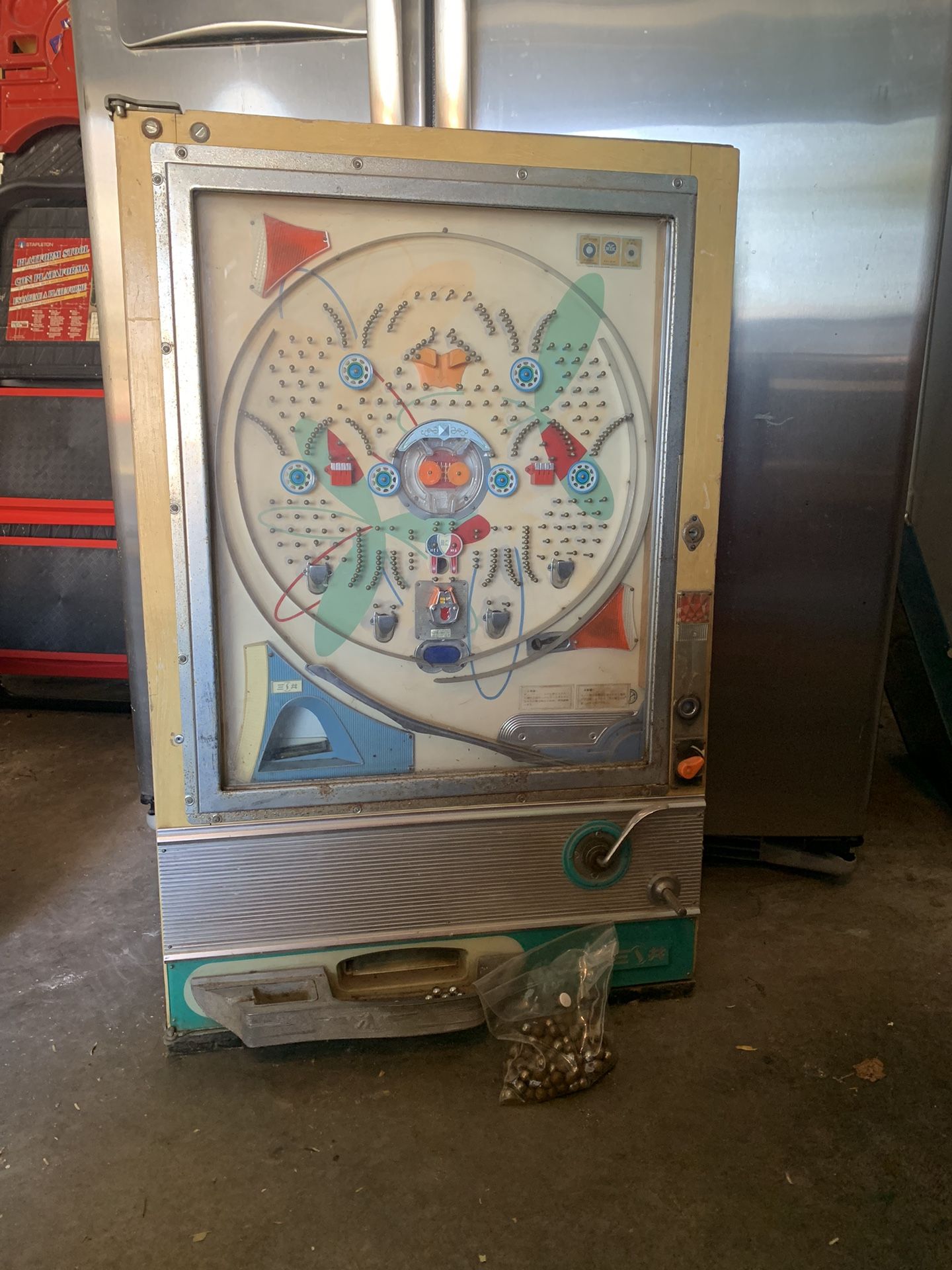 Vintage Pachinko Machine for Sale in Las Vegas, NV - OfferUp