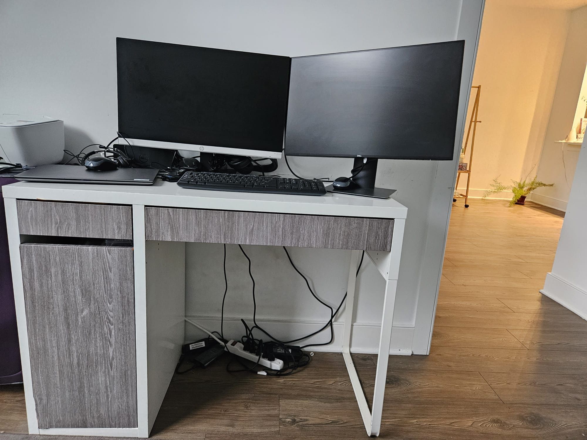 IKEA Computer desk And IKEA drawer unit/drop file storage. for Sale in ...