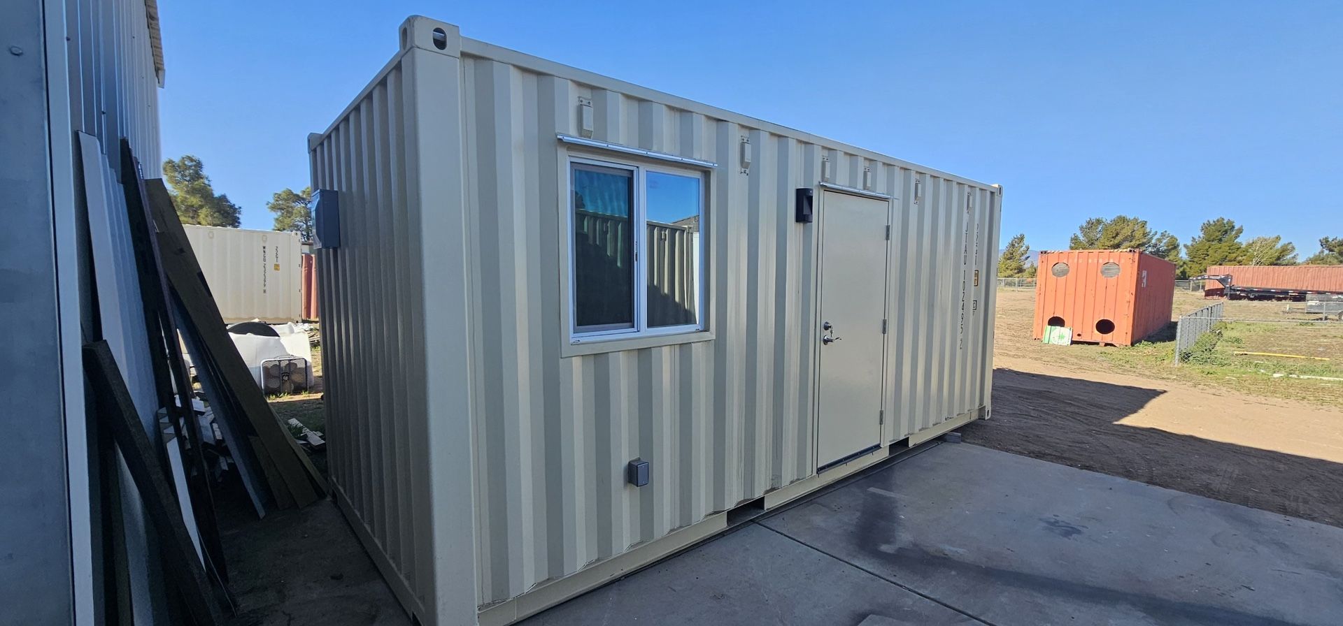 20 FOOT STD NEW OFFICE SEA STORAGE SHIPPING CONTAINER for Sale in Norco ...