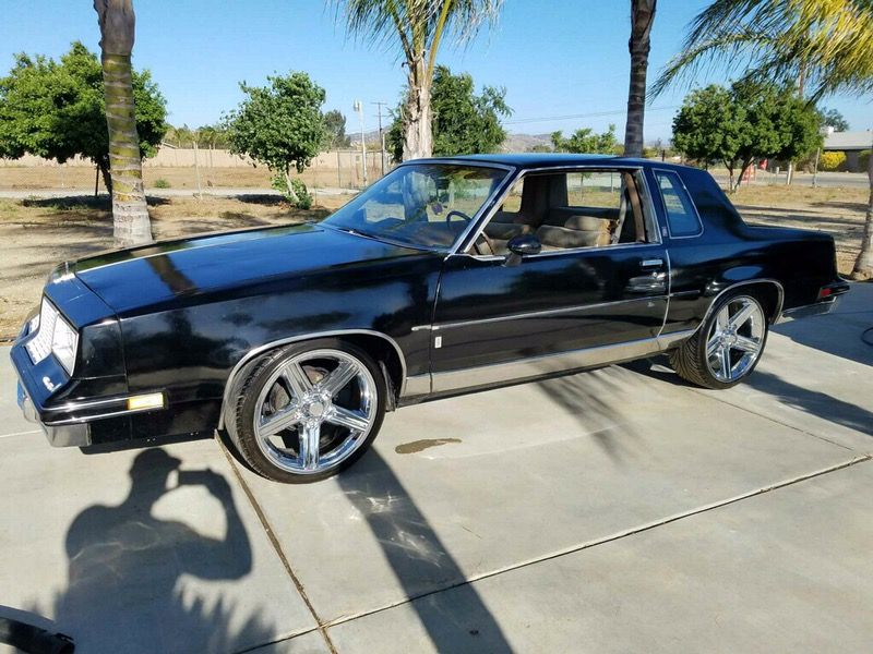 85 oldsmobile cutlass supreme brougham for Sale in Long Beach, CA - OfferUp