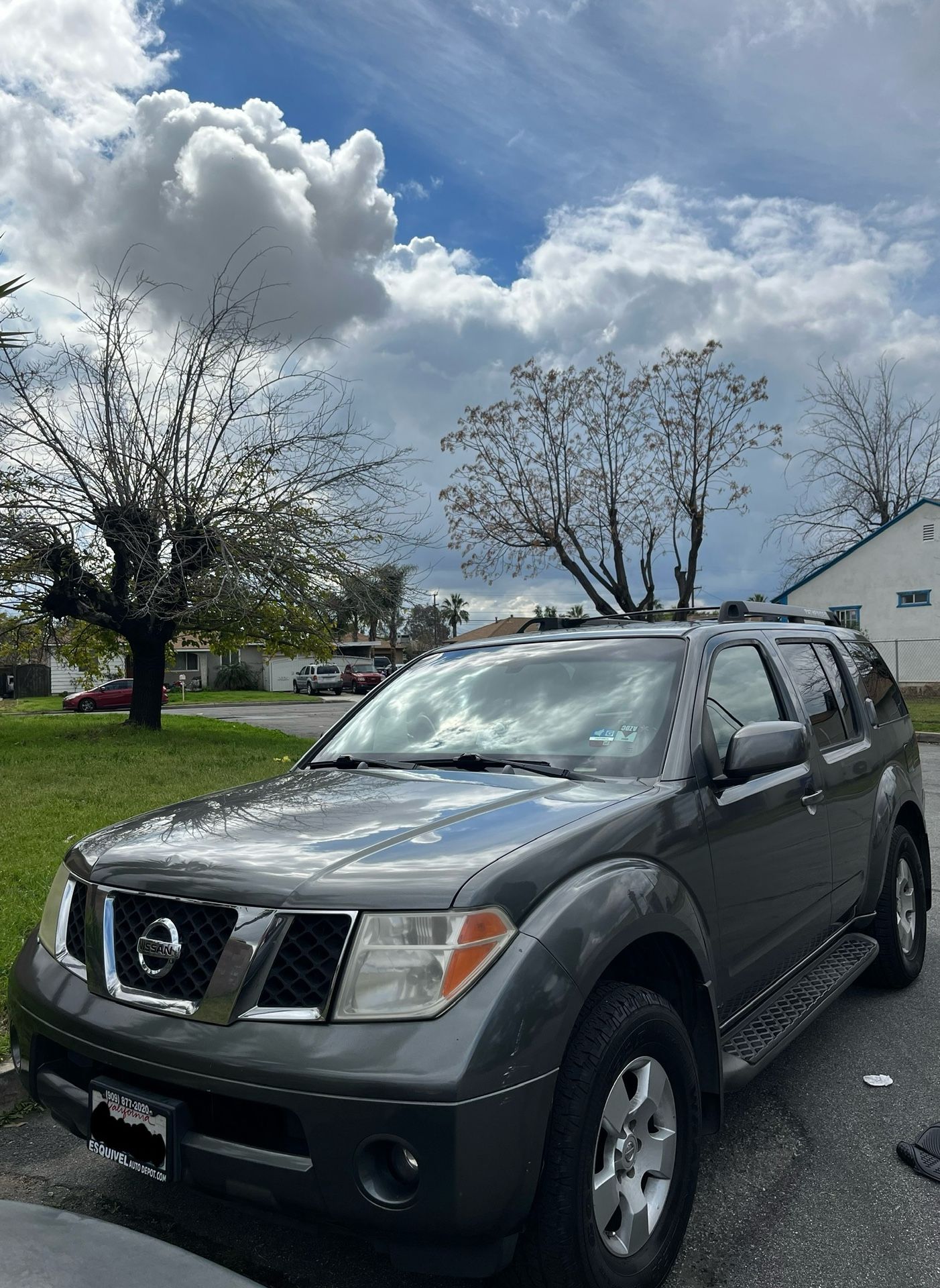 2005 Nissan Pathfinder for Sale in Rialto, CA - OfferUp
