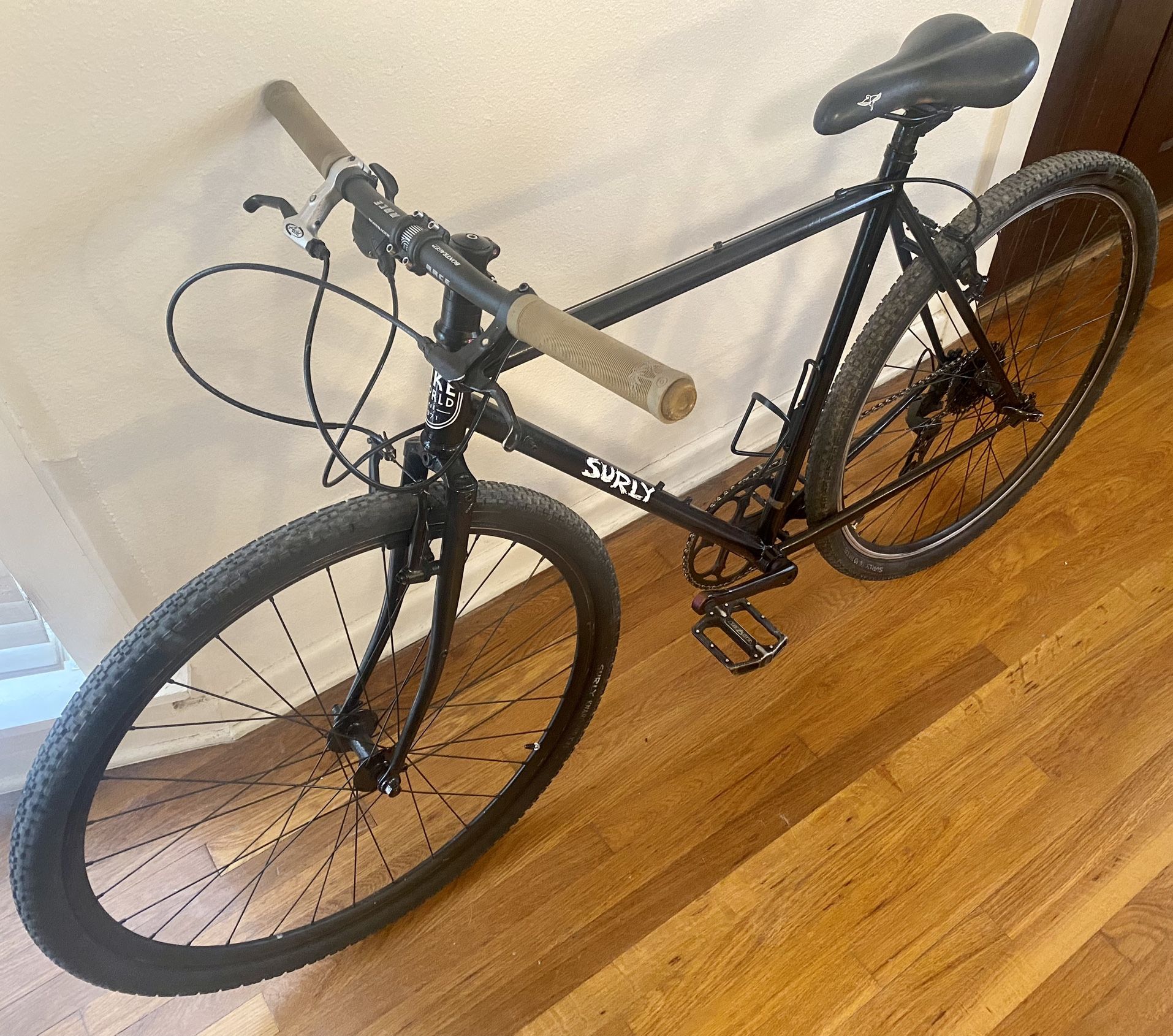 SURLY Cross Check Cyclocross Gravel Bike Crosscheck Hybrid Bicycle Like ...