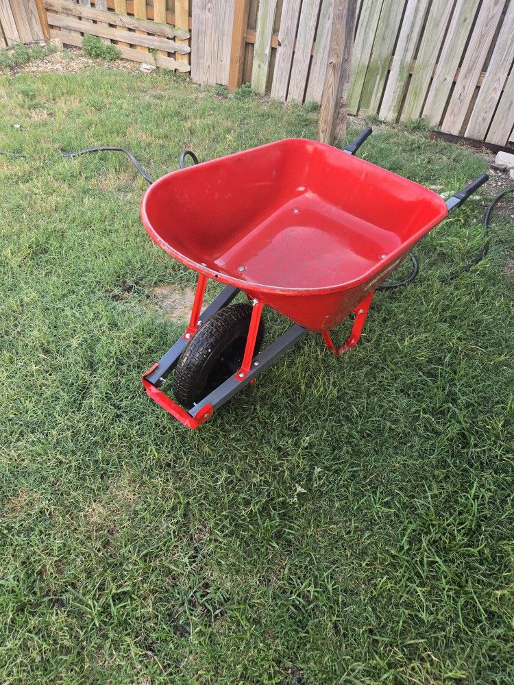 Wheelbarrow for Sale in San Antonio, TX - OfferUp