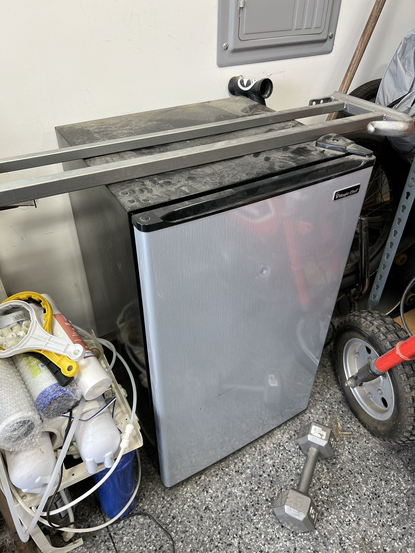 Mini Fridge for Sale in San Pedro, CA - OfferUp