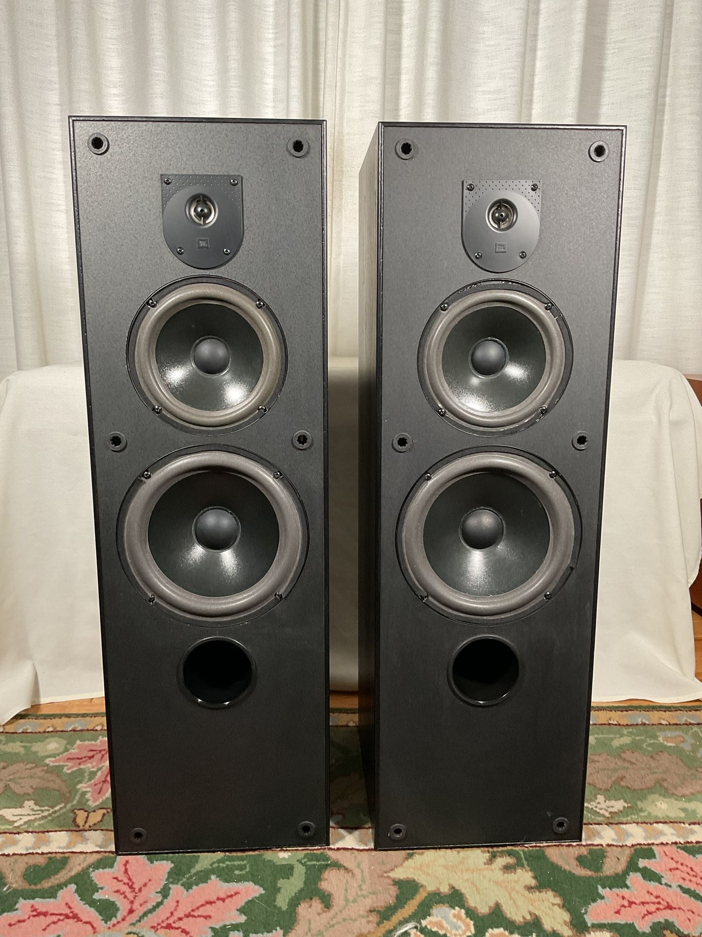 JBL MRV308 Towers Made In The USA for Sale in Boca Raton, FL - OfferUp